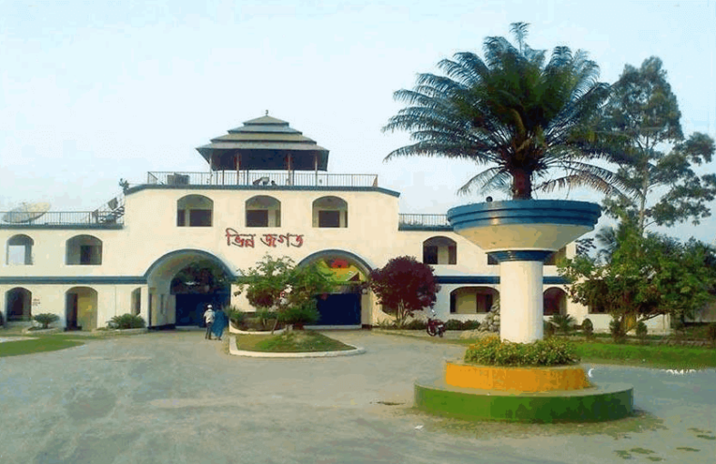 Vinnajagat A Entertaiment Park At Rangpur