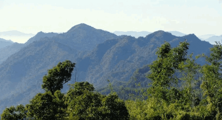 Mowdok Mual Zow Tlang Hill At Bandarban