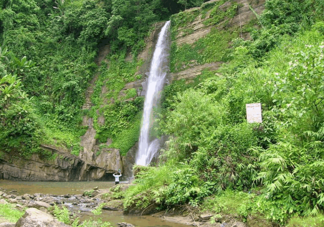 Madhabkunda Waterfall A Beautiful Waterfall At Moulovibazar - Lrb ...