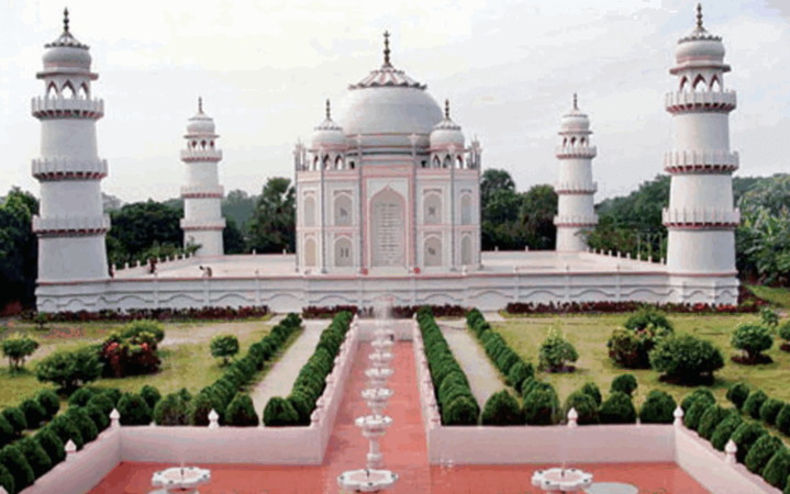 Tajmahal At Shonargaon, Narayanganj